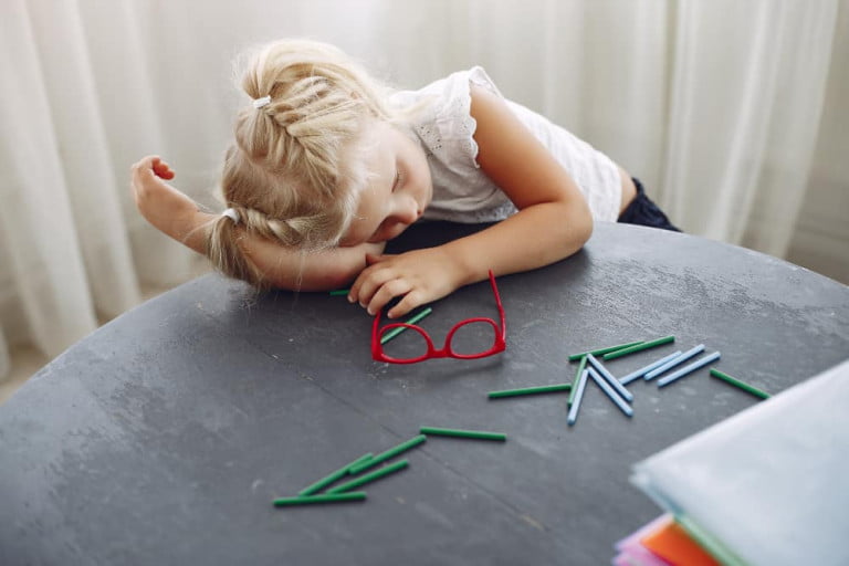 Reguli pentru buna funcționare a temelor » Părinți moderni și copii isteți